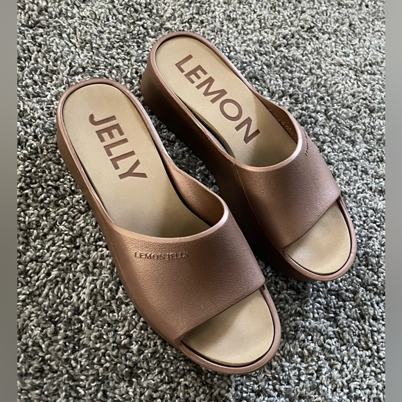 Lemon Jelly | Shoes | Lemon Jelly Sunny Bronze Metal Platform Slides ...